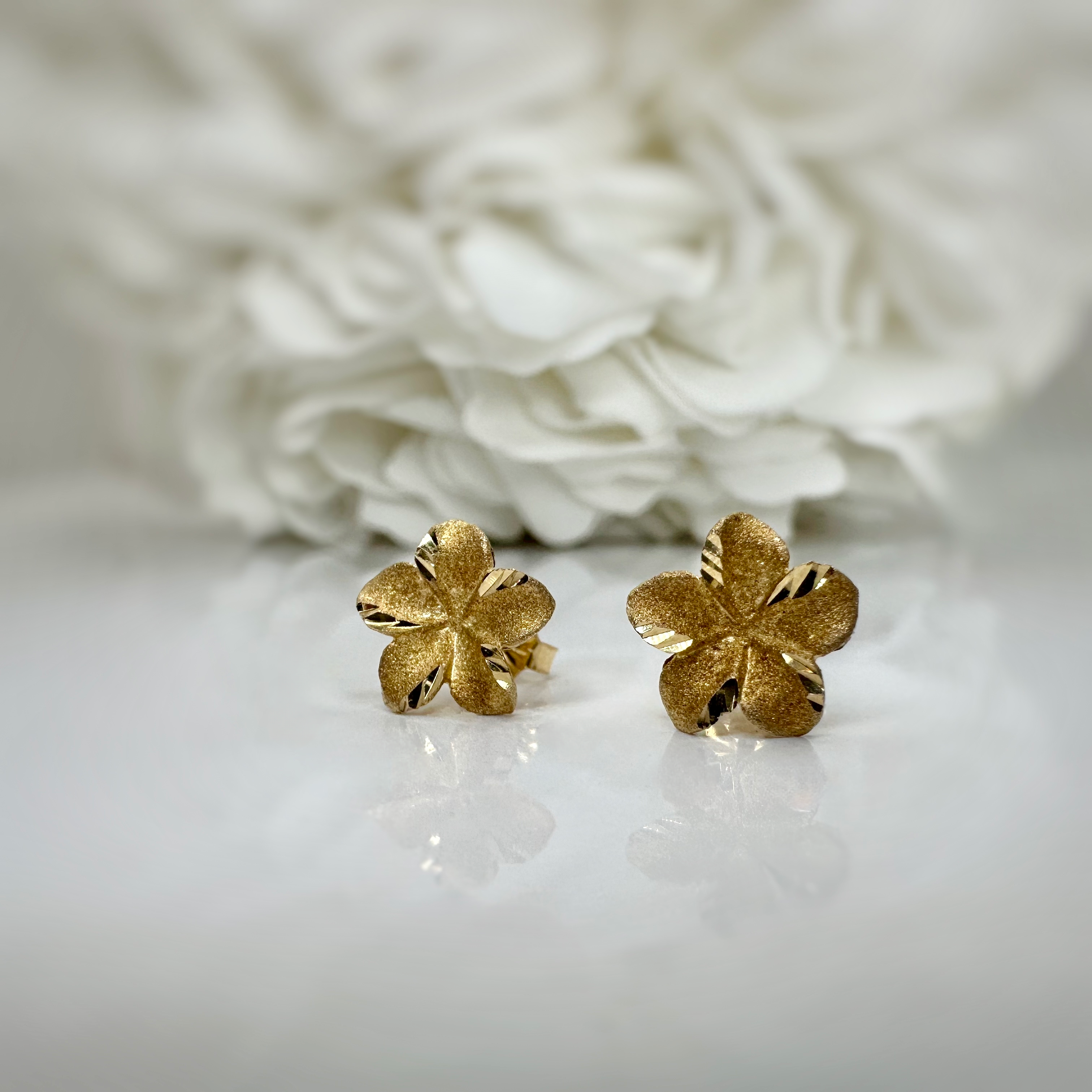 Custom 12mm Plumer Flower Earrings 14k Yellow Gold TompkinsJewellers